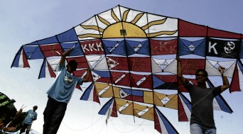 Kite-flying is family-bonding time | Lifestyle.INQ | Lifestyle.INQ