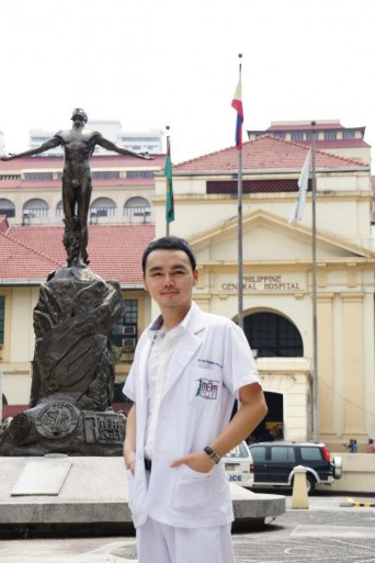 Topnotcher played Dota, Starcraft while reviewing for medical exams ...