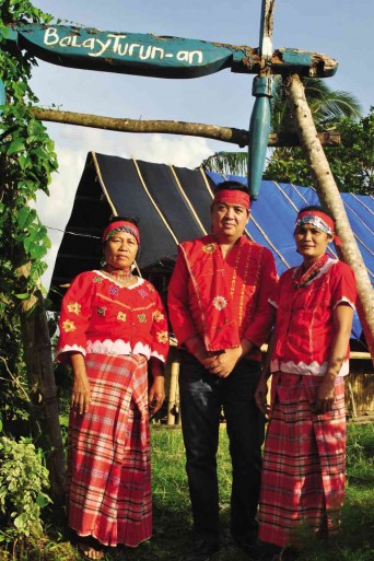 Western Visayas showcases cultural heritage | Lifestyle.INQ | Lifestyle.INQ