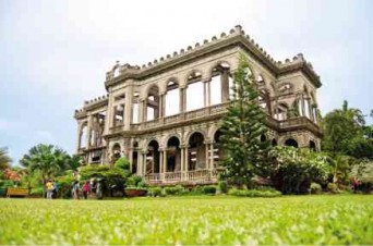 Western Visayas showcases cultural heritage | Lifestyle.INQ | Lifestyle.INQ