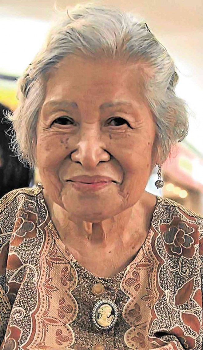 The enchanting, fragile art of ‘Nanay Luz’ lives on | Lifestyle.INQ ...