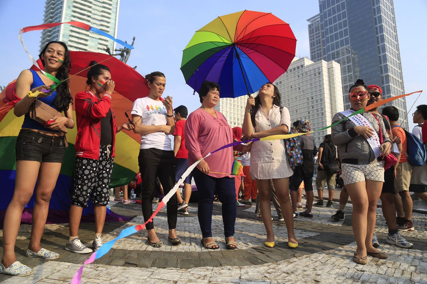 A portrait of a gay Indonesian | Lifestyle.INQ