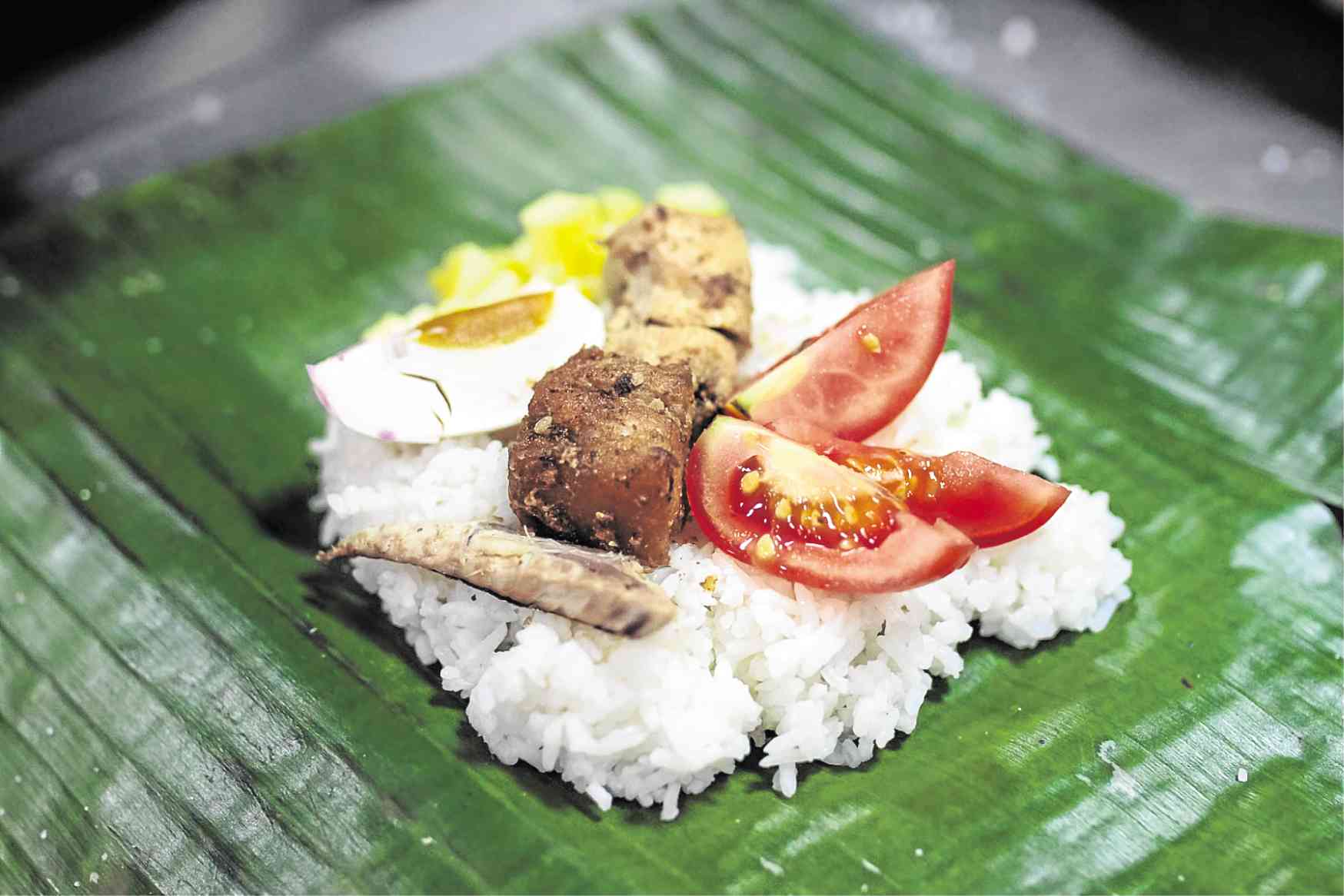 ‘Pinaputok na manok sa kawayan,’ ‘adobo del diablo’–how early Pinoy ...