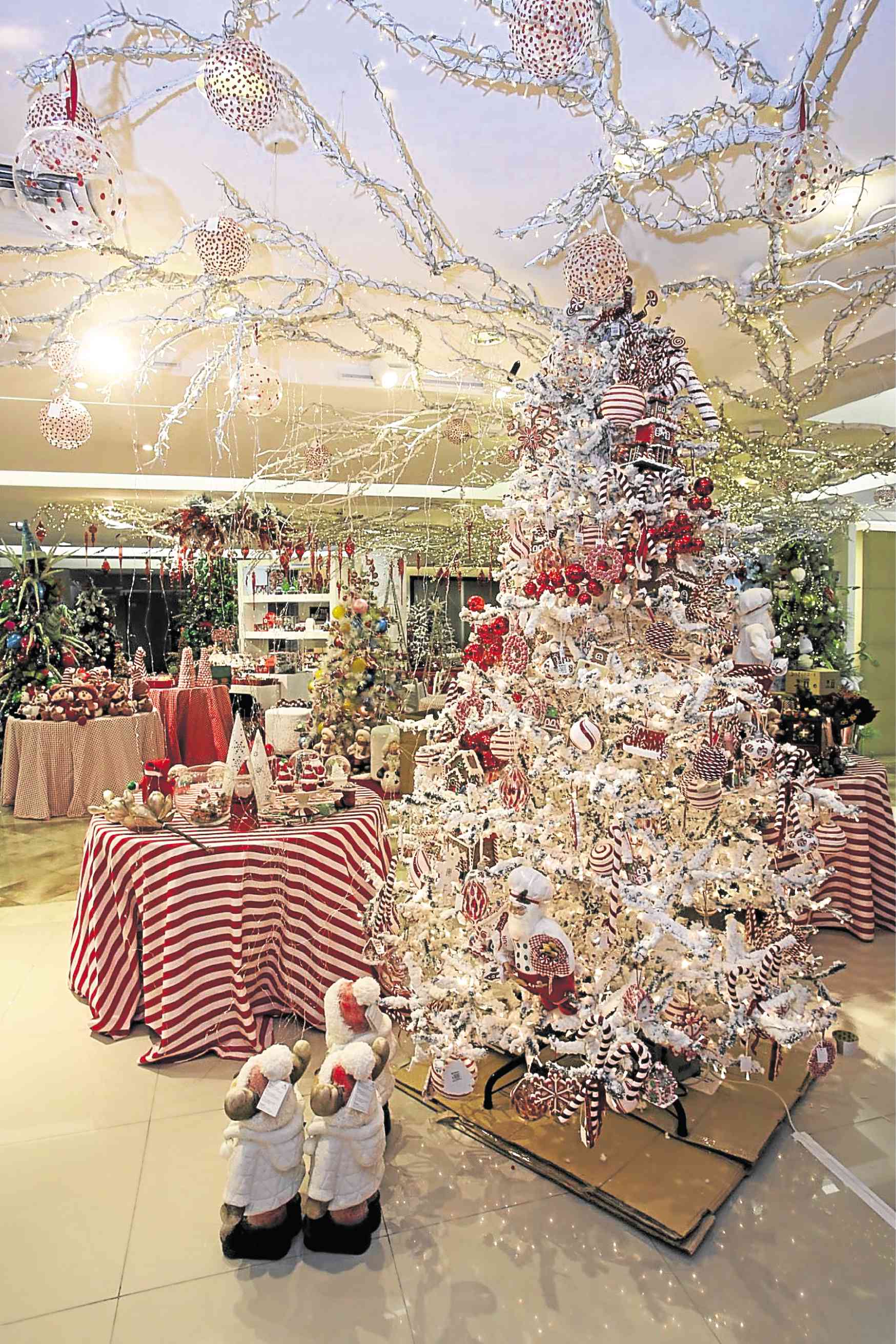 Rustan’s’ signature Christmas Shop now on its 65th year | Lifestyle.INQ ...