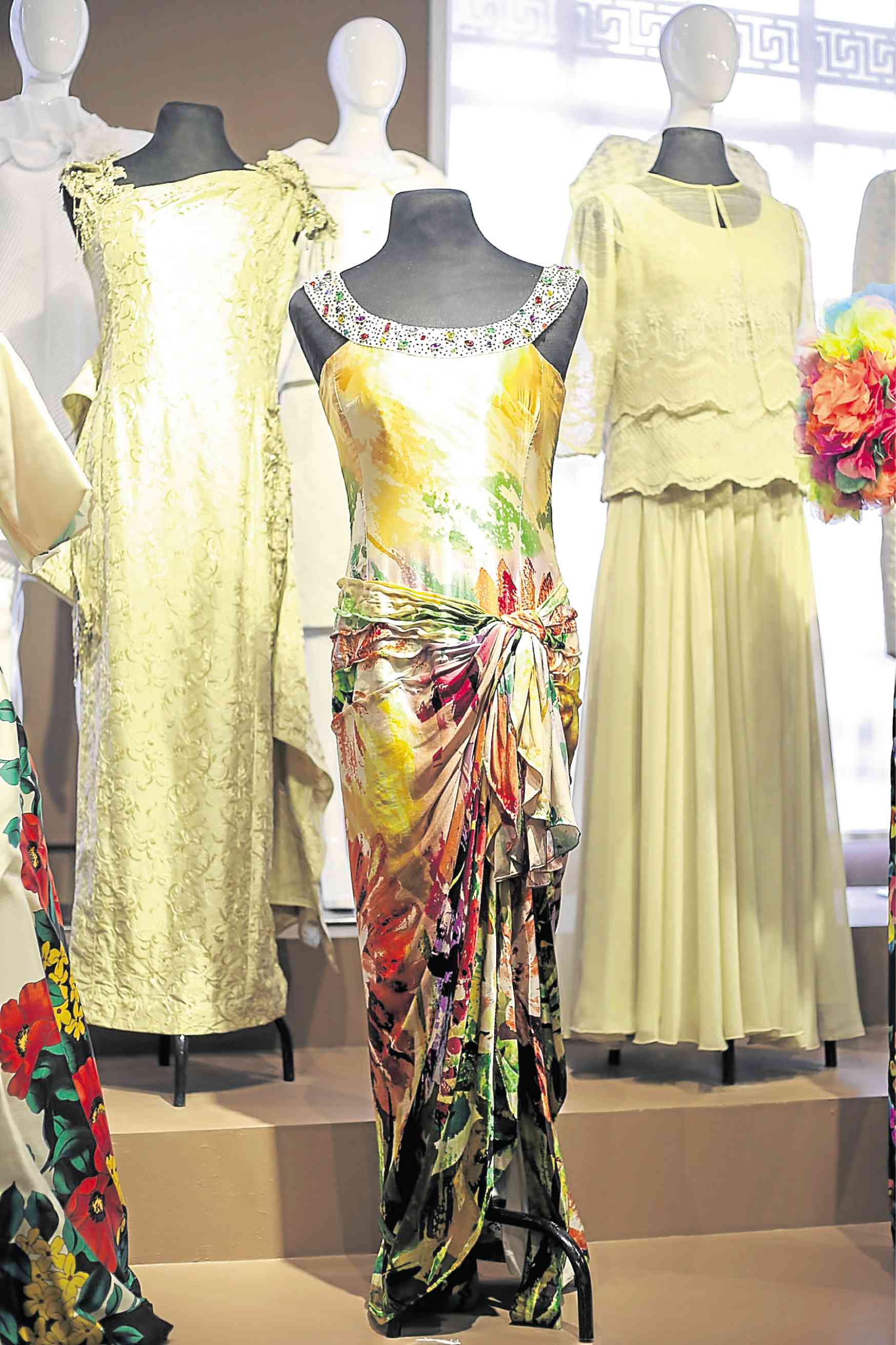 Insta generation, meet Roy Gonzales, haute couturier | Lifestyle.INQ ...