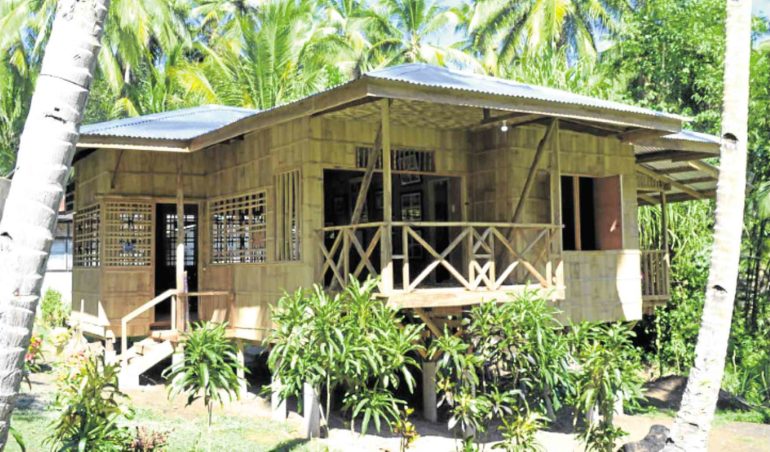 National living treasure Estelita Bantilan, NCCA inaugurate weaving ...