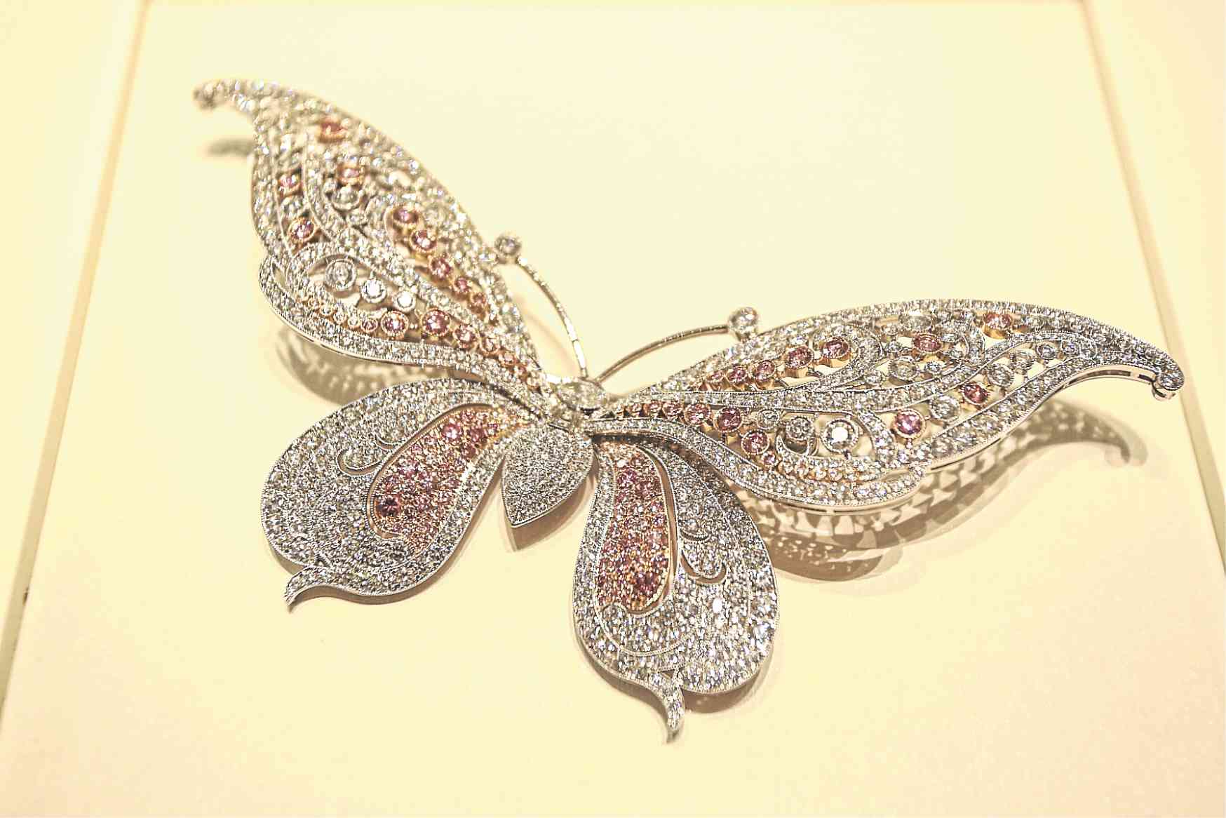 Sneak peek into the new Tiffany store–and its high jewelry | Inquirer ...