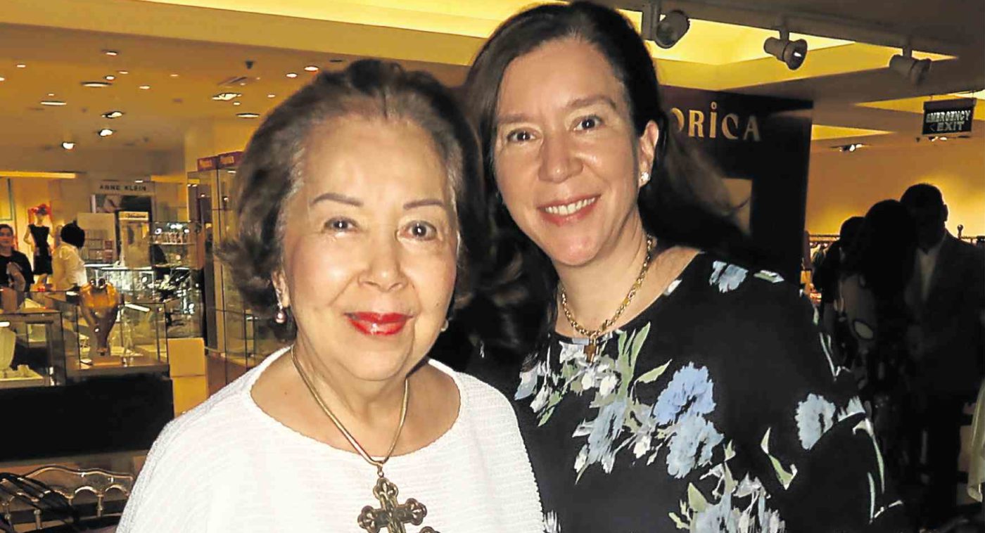 Refined femininity in Criselda Lontok’s Holiday 2019 collection ...