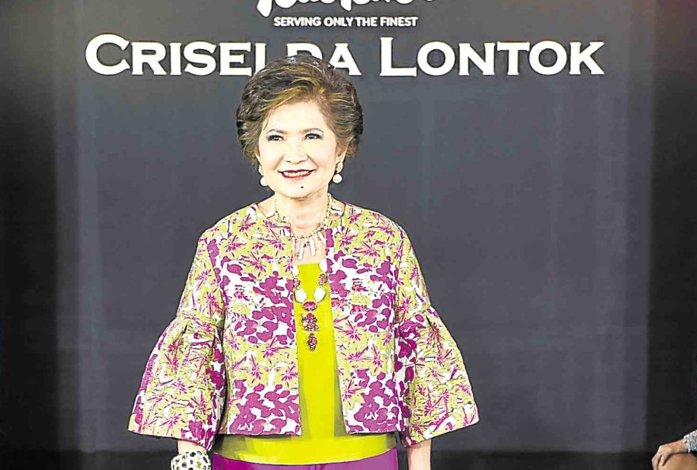 How Criselda Lontok’s holiday collection broke her own record ...