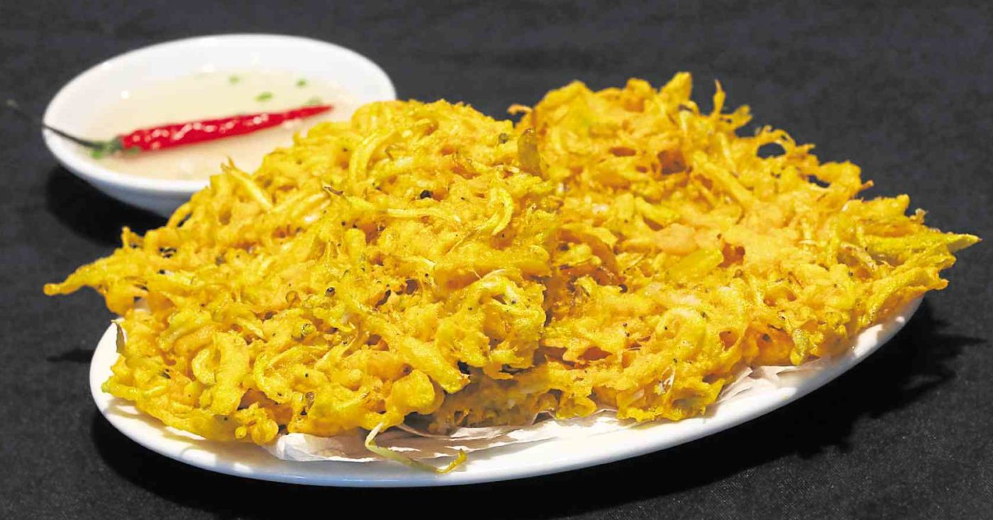 To each his own ‘lugaw’—spicy, with ‘sotanghon’ or vegetarian ...