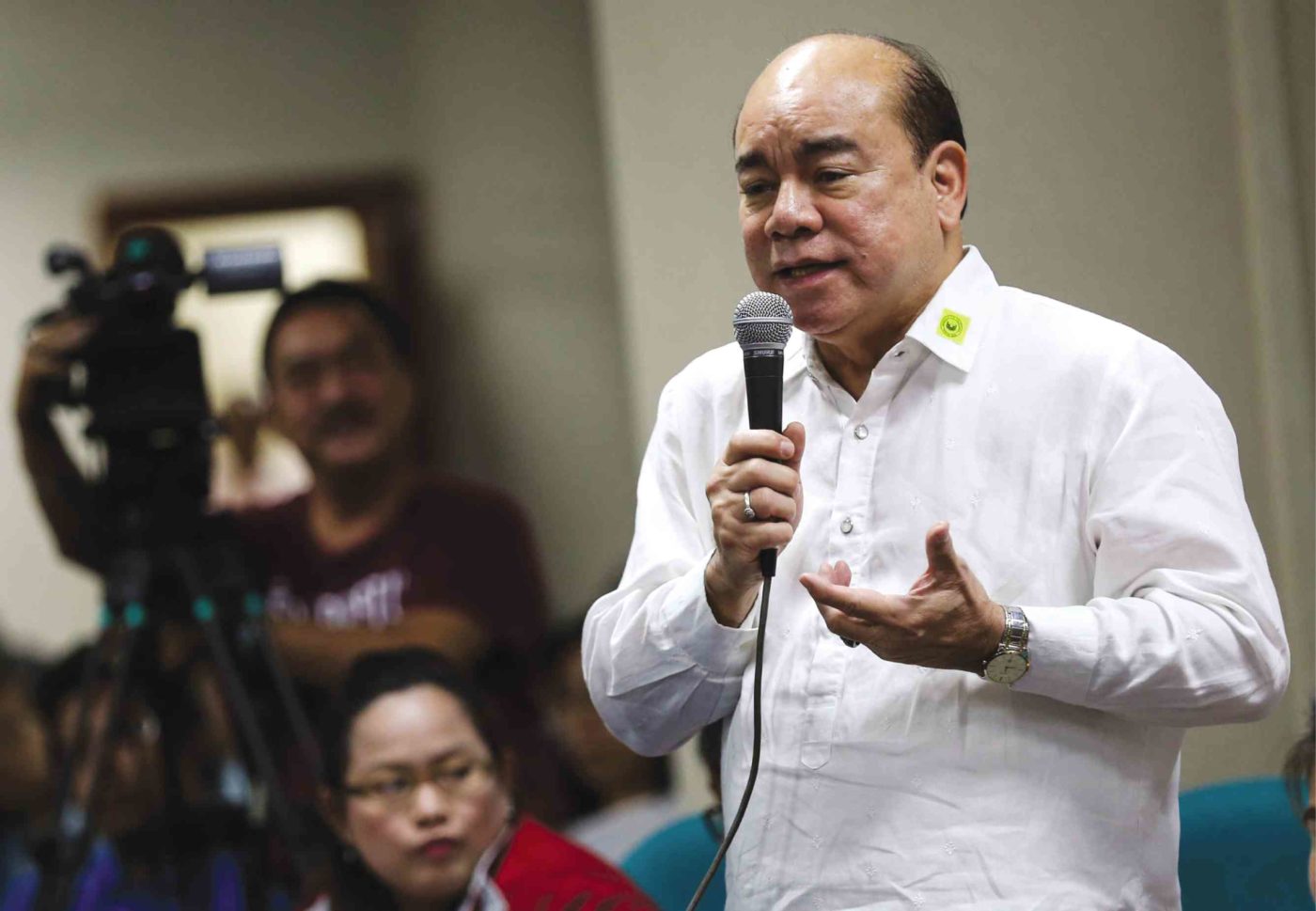 Novel by Ambassador Reyes asks, ‘Is Manila heaven or hell’ | Lifestyle ...