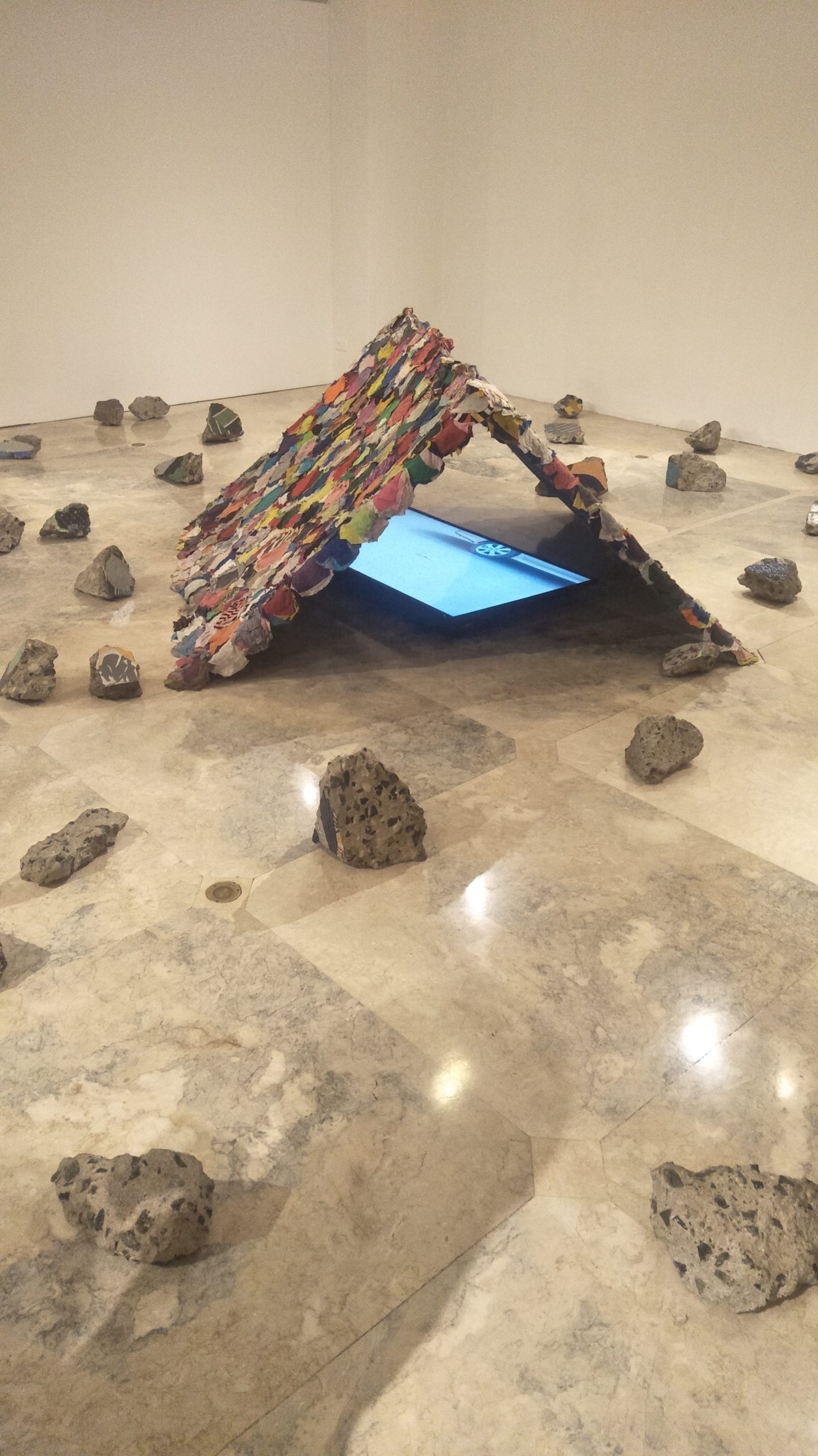 The Met opens new exhibit on 'aesthetics of poverty' | Lifestyle.INQ