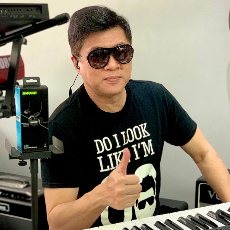 Randy Santiago gives his take on emotional, sometimes out-of-tune ...