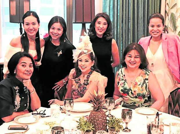 How to make ‘chinita’ eyes look bigger and more defined | Inquirer ...