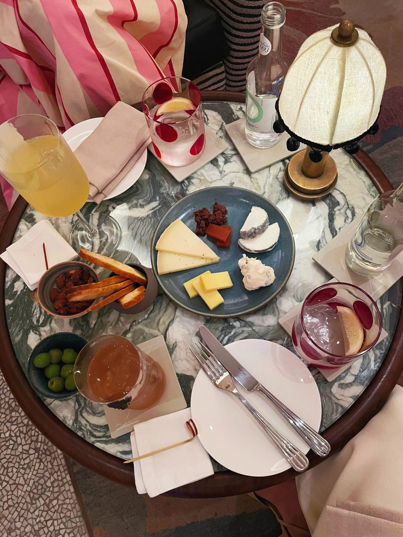 A closer look into the multi-sensory drinking experience of The ...