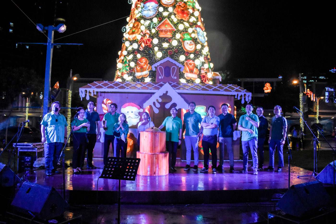 Mandaluyong’s Greenfield District transform into a holiday destination ...