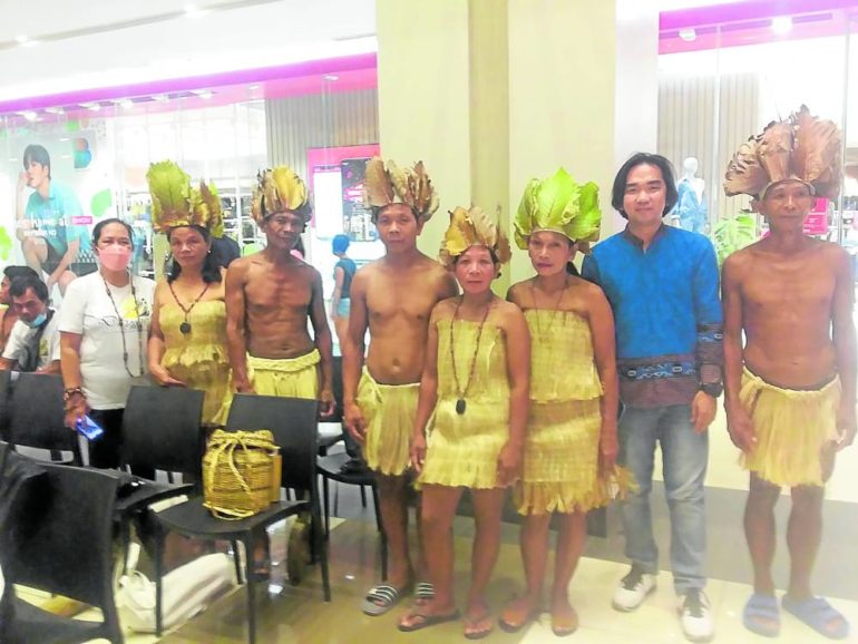 Bacolod celebrates indigenous people through music and dance ...