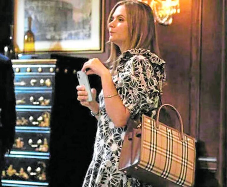 Why women still love ‘ludicrously capacious’ bags | Lifestyle.INQ ...