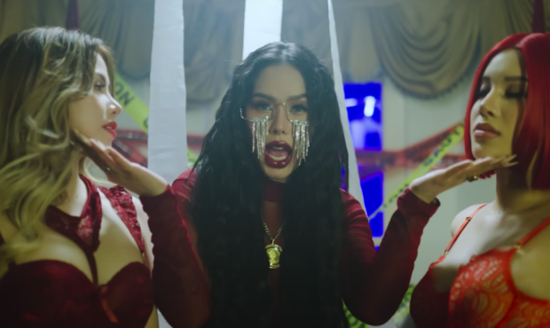 How Toni Fowler’s ‘M.N.M.’ music video fetishizes moms | Lifestyle.INQ