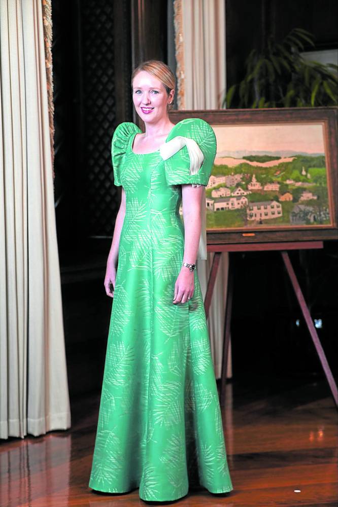 The first lady’s fashion diplomacy | Lifestyle.INQ | Lifestyle.INQ