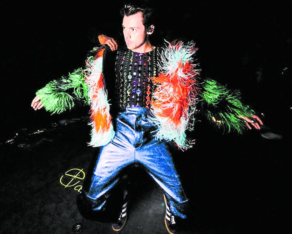 Breaking stereotypes: The rise of androgynous fashion | Lifestyle.INQ ...