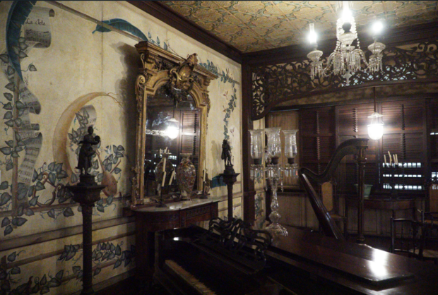 A Trip Through Philippine History: Museo de Intramuros and Casa Manila ...