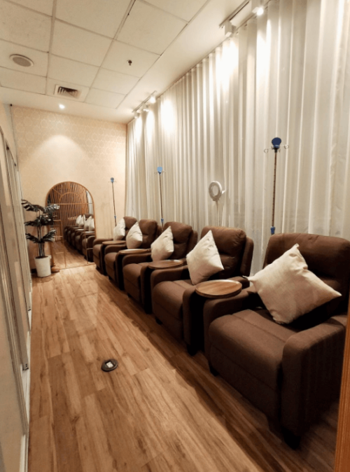 A new 'Secret Aesthetic Lounge' opens in a unique location in BGC ...