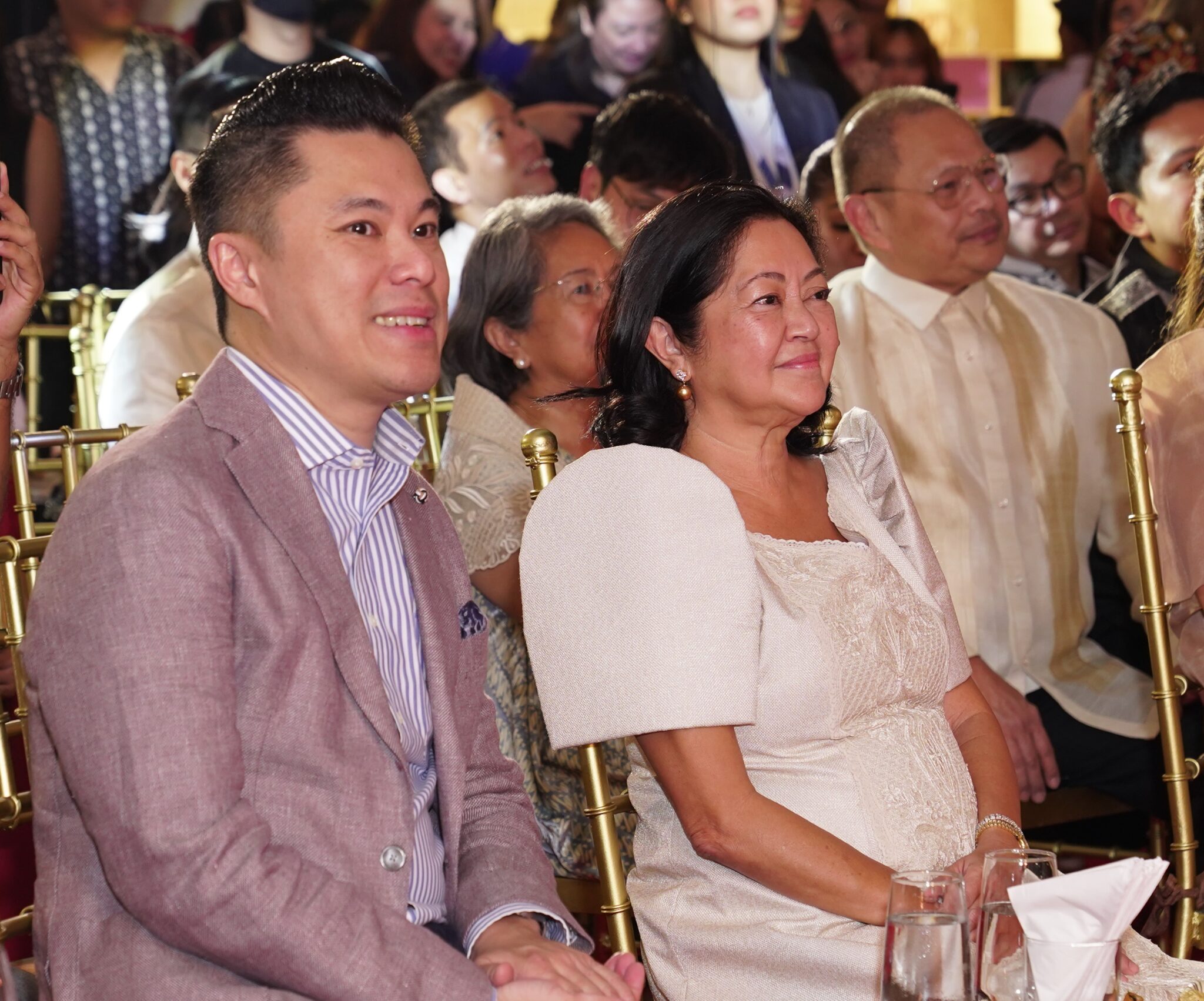 Uptown Bonifacio's Christmas Tree Lighting unveils the soul of Filipino ...