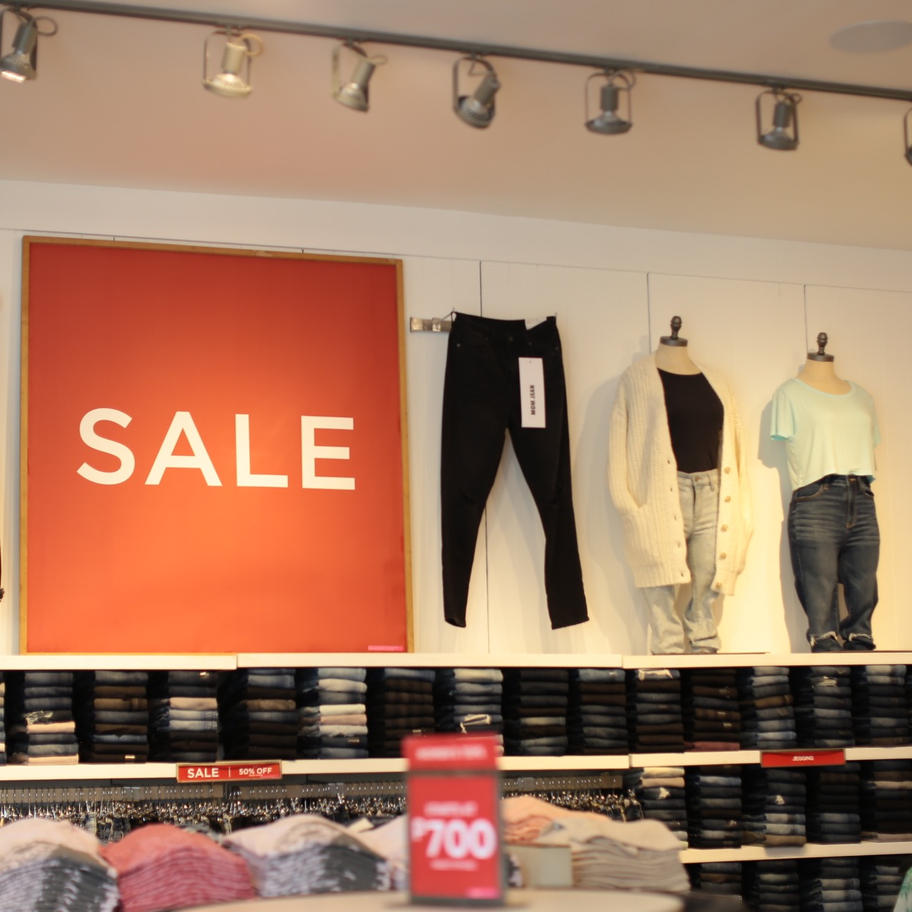 Summer wardrobe must-haves at the Paseo Outlets 5.5 Super Sale