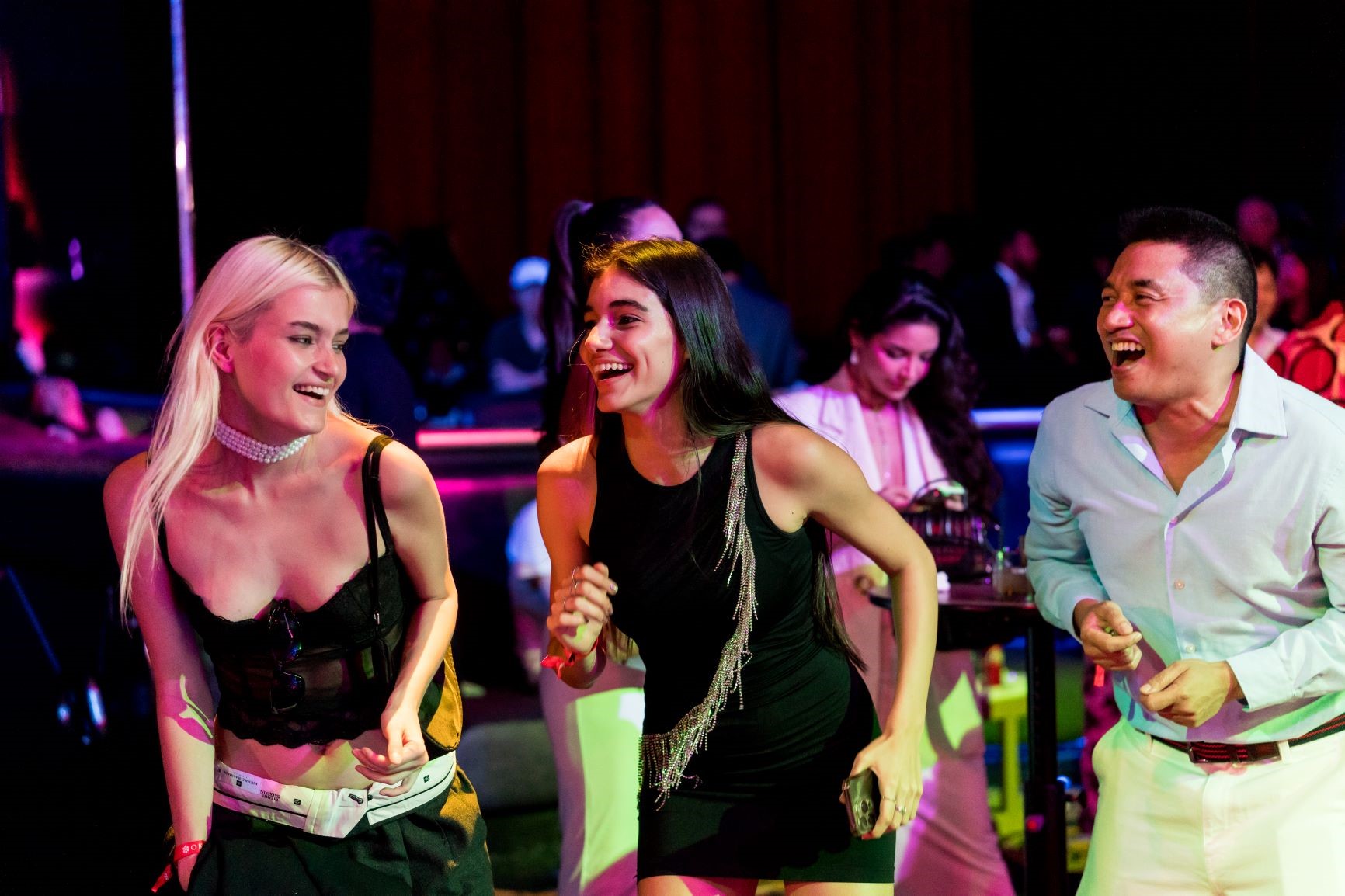 Inilunsad ng Okada Manila at Remy Martin ang Remy Martin XO Night ...