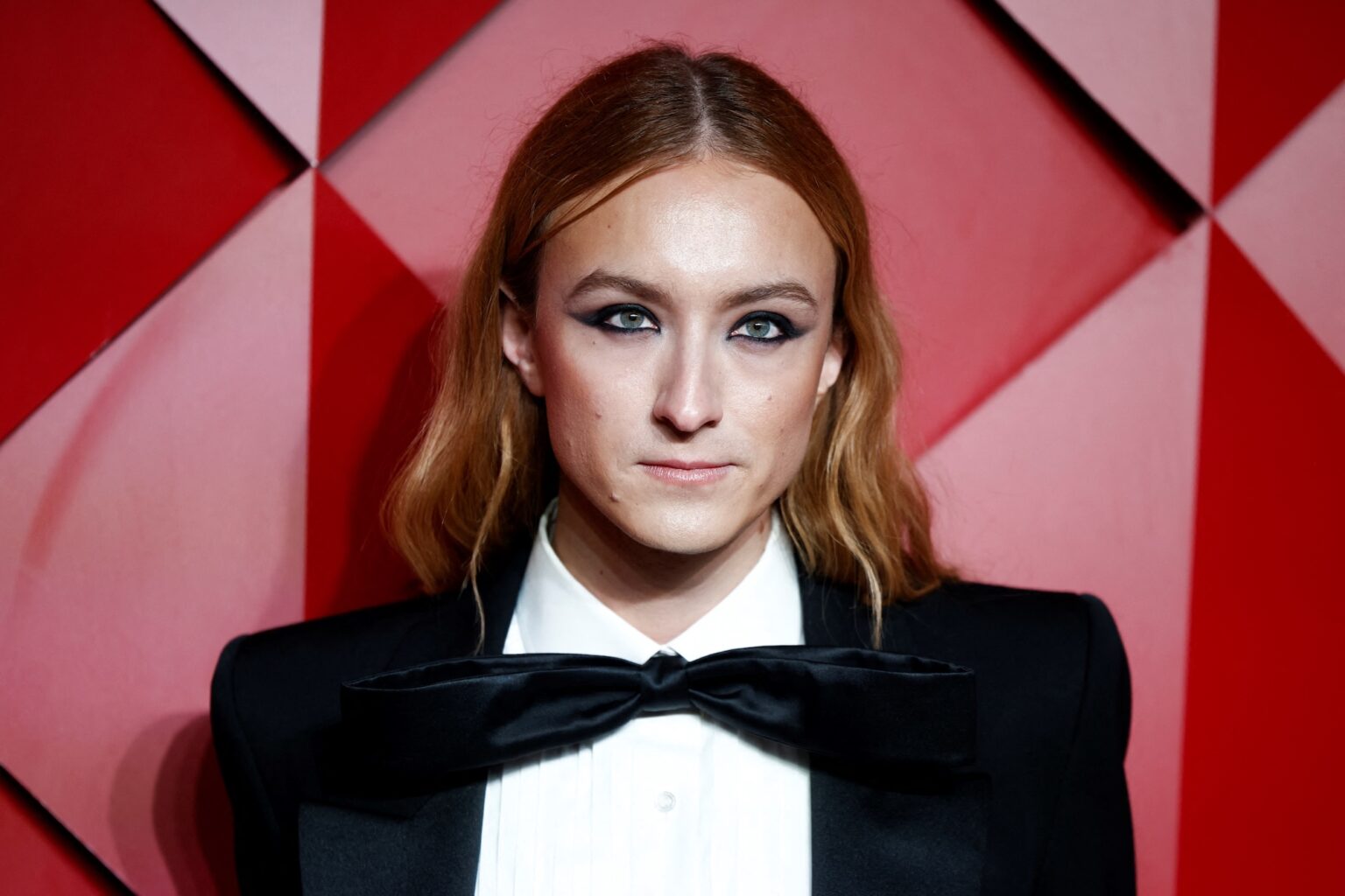 London Fashion Week launches with ode to gender fluid designs ...