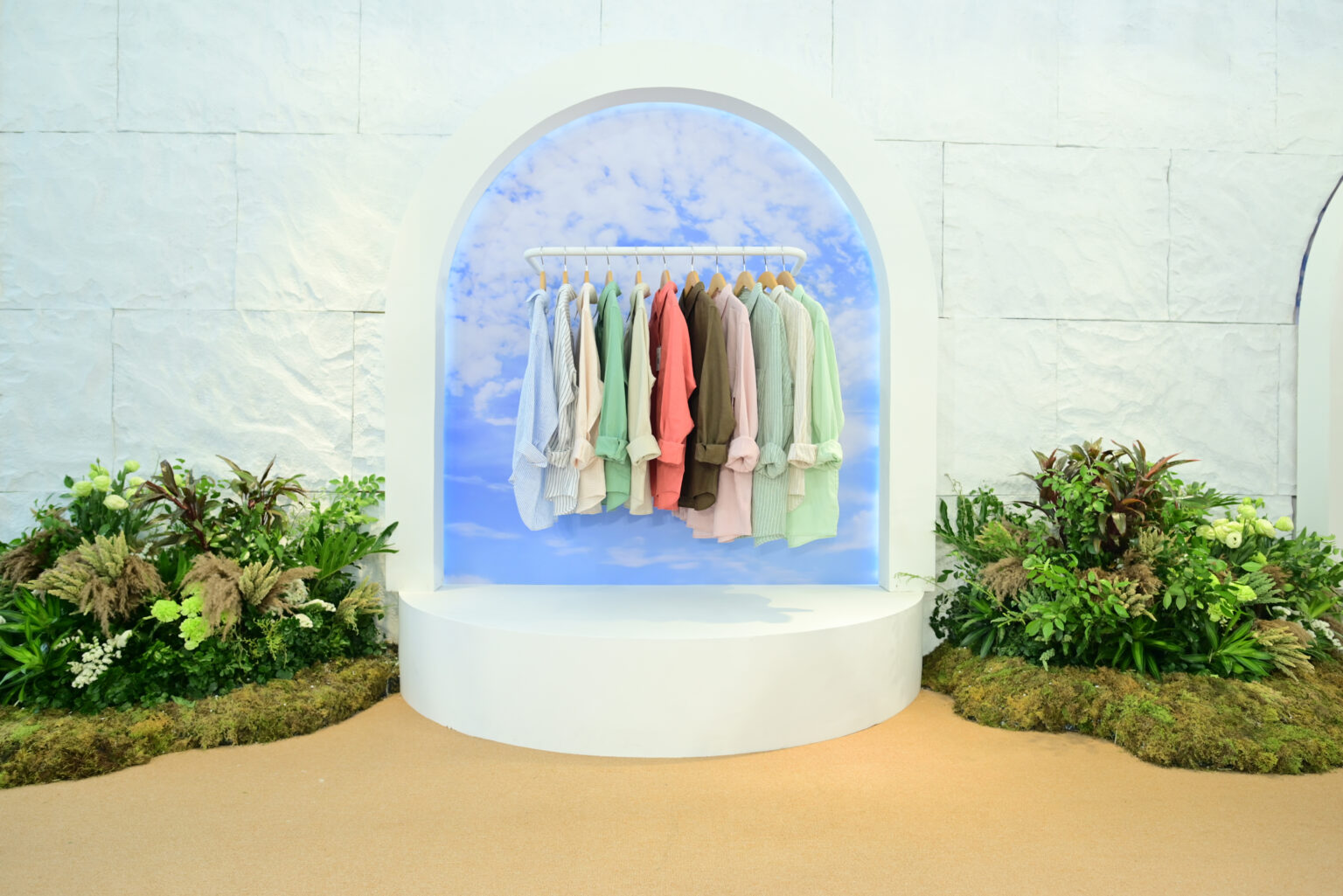 UNIQLO's 2025 LifeWear collection embraces comfort and function ...