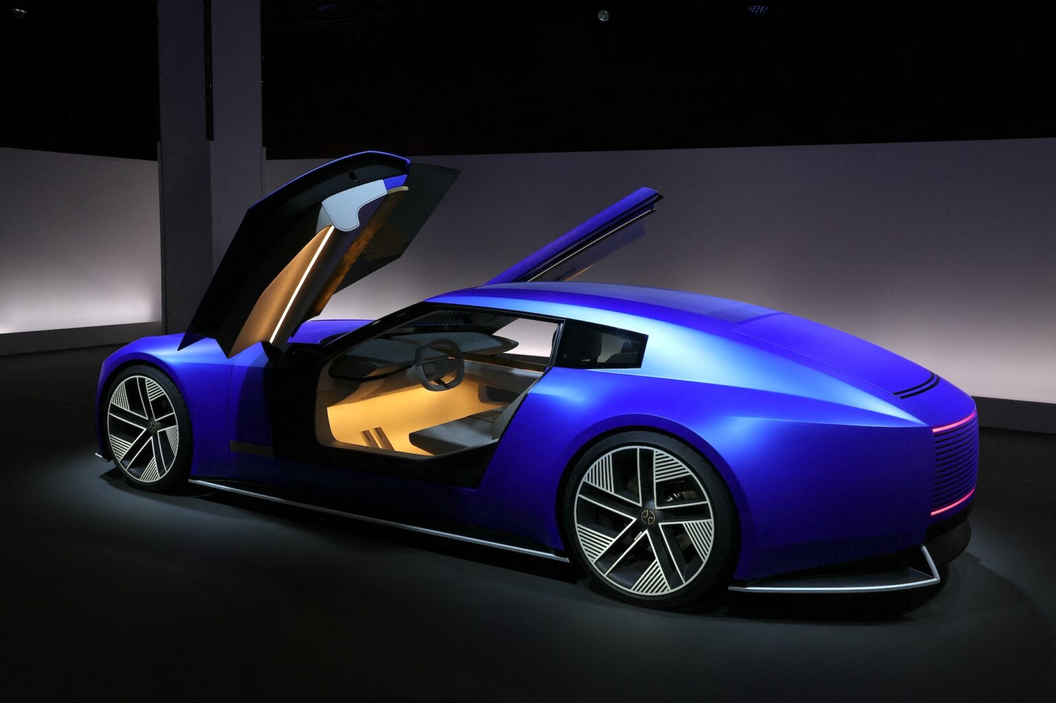 Jaguar looks to woo younger, richer drivers with $160,000 Type 00 ...