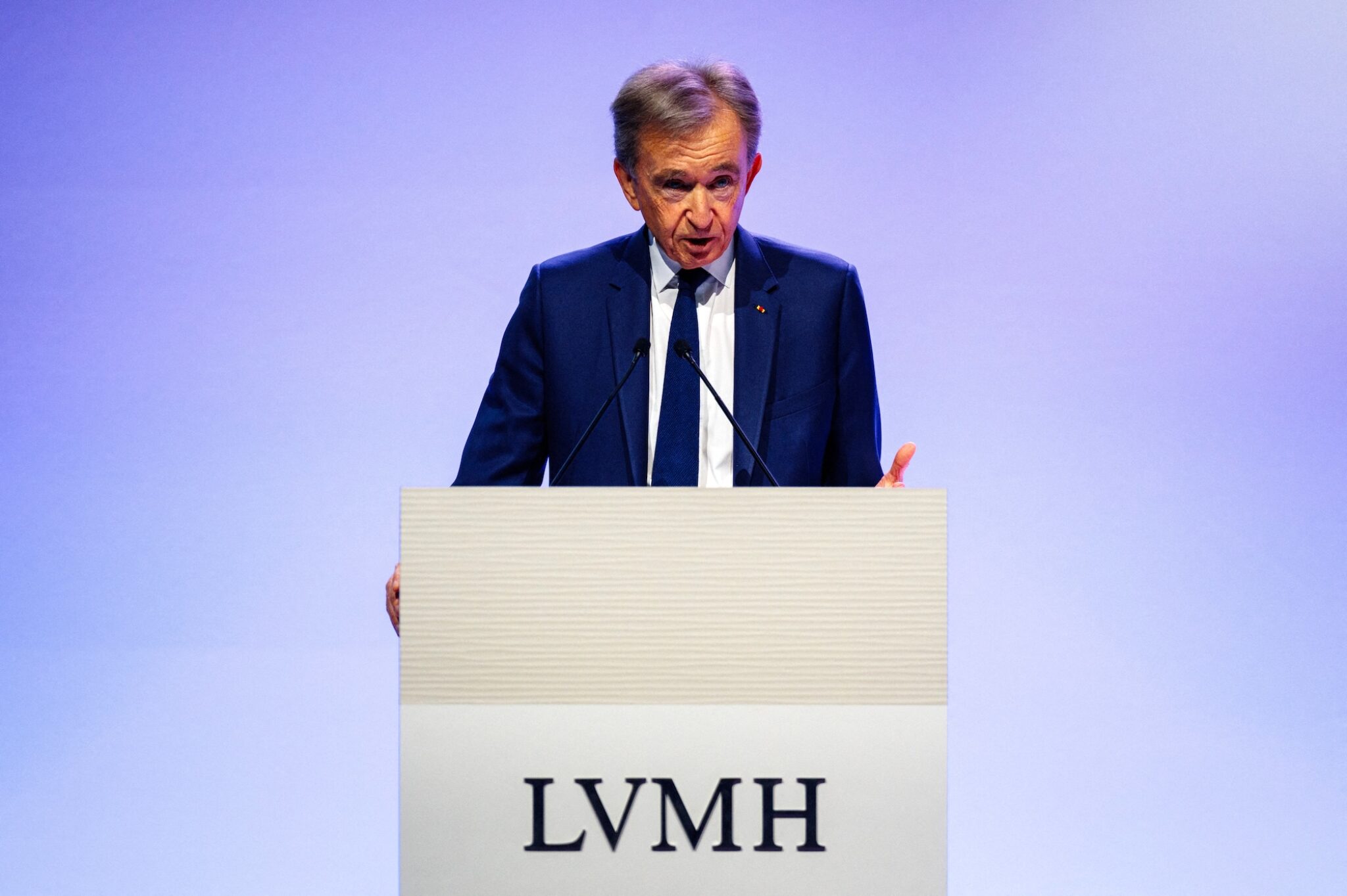 LVMH to lift age limit, letting Bernard Arnault remain CEO until 85 | Lifestyle.INQ | Lifestyle.INQ