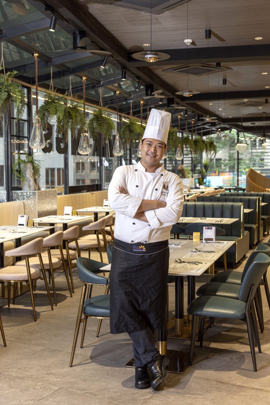 Chef Jonathan Bautista steers Vikings Eastwood to a world-class buffet ...