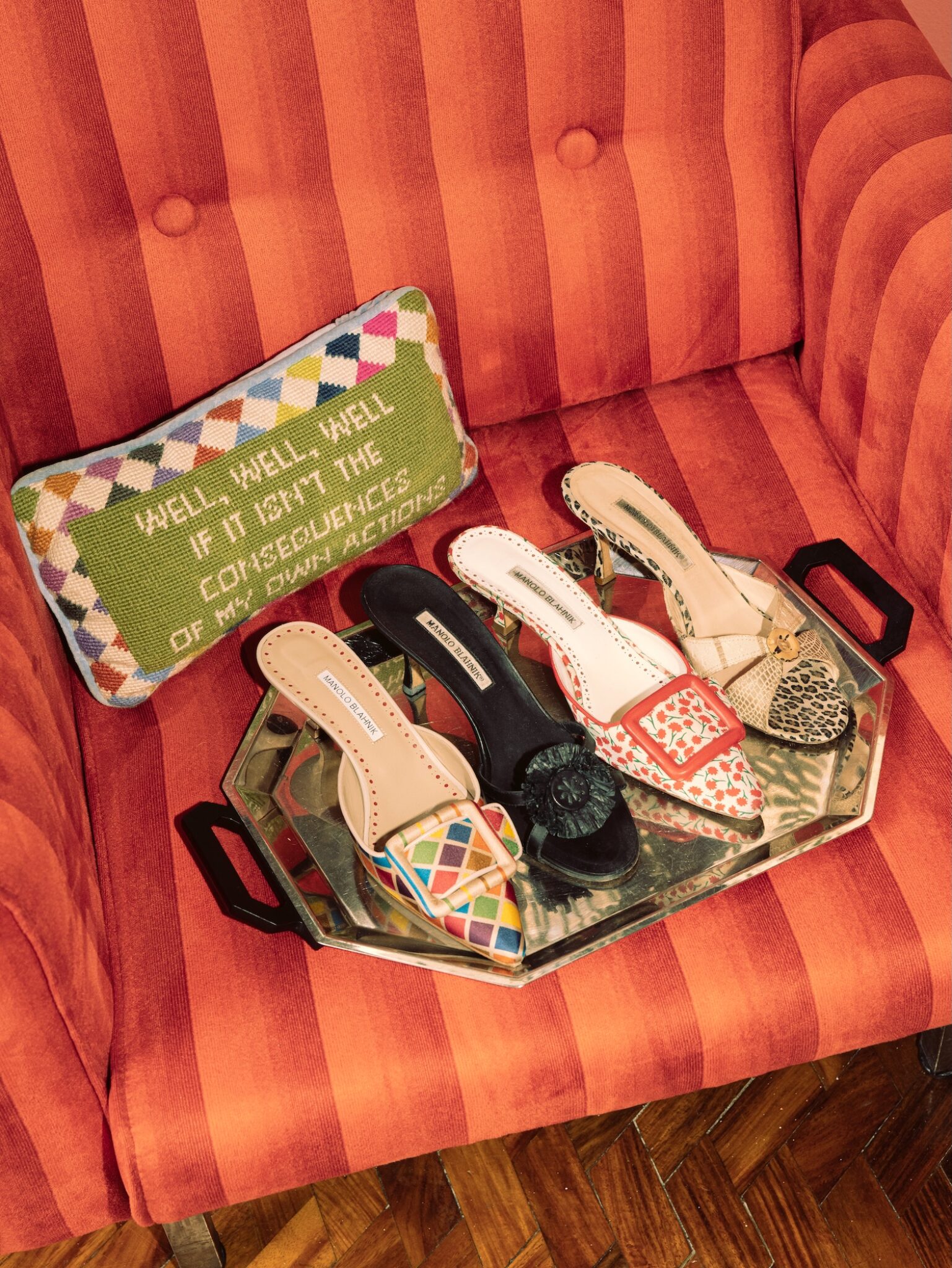 Inside Bea Ledesma’s bold, salmon pink Makati flat | Lifestyle.INQ