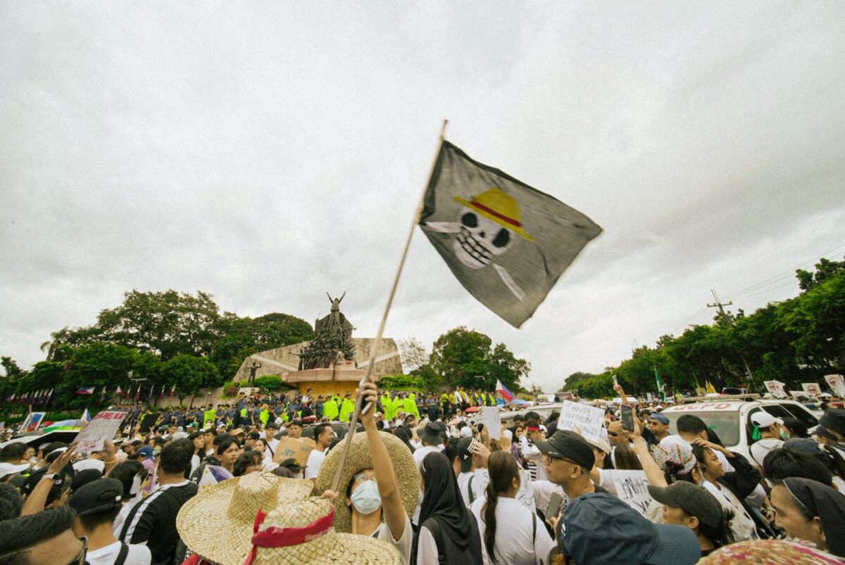 What’s the harm in a Mr. Long Bomb? | Lifestyle.INQ | Lifestyle.INQ