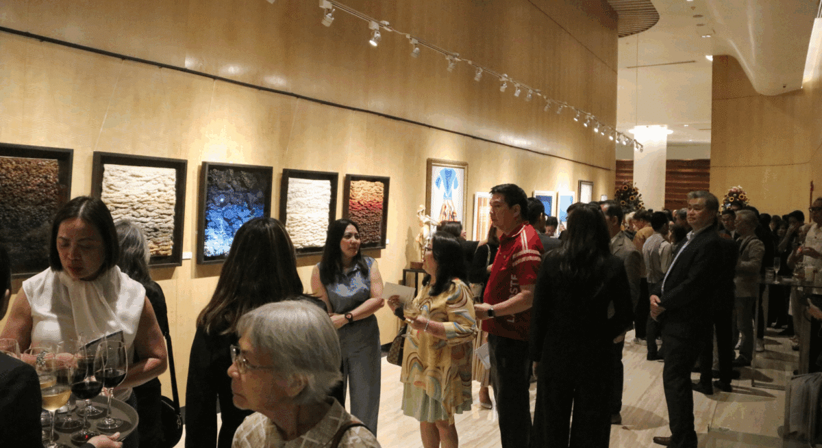 Modern chic resto-bar Red Lotus by Modern Shang blooms at BGC ...