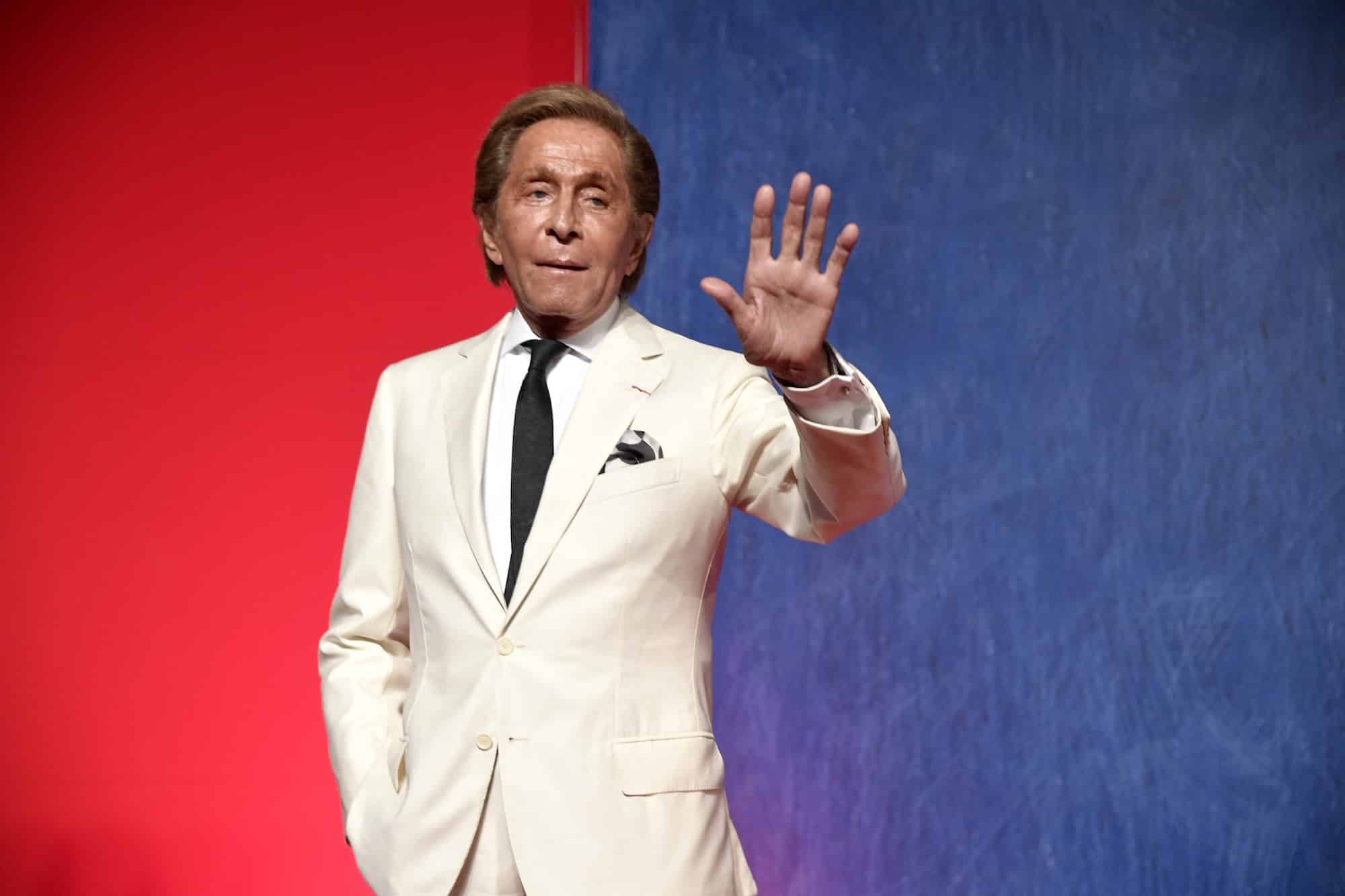 Valentino, Italy's fashion king who pursued beauty at every turn, dies ...